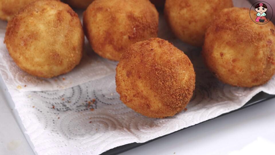 Ham and Cheese Macaroni Croquettes (Extra TASTY!) - That Cute Dish!